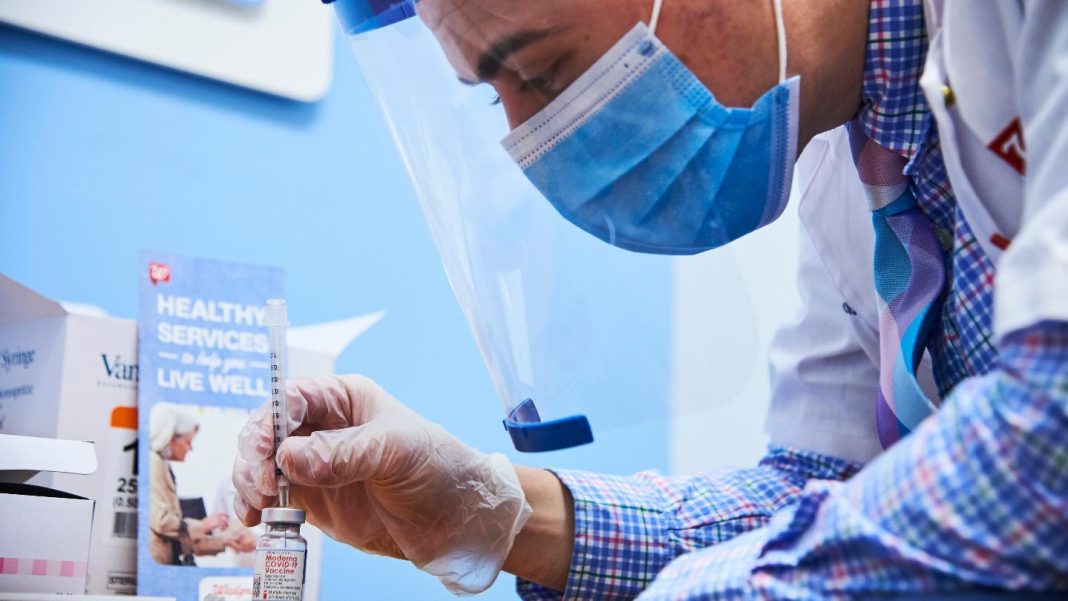 Easily Schedule Your Pfizer Booster Shot at Walgreens Locations ...